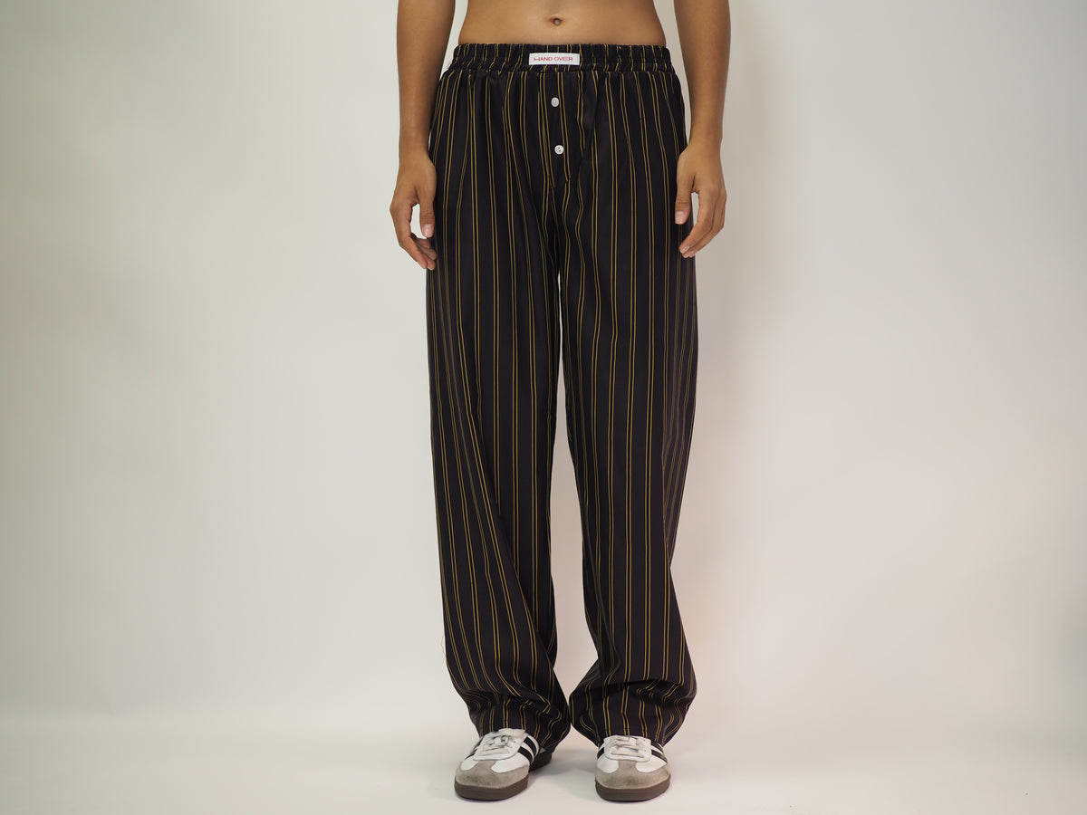 Ex-Boyfriend® Nate Long – HAND OVER